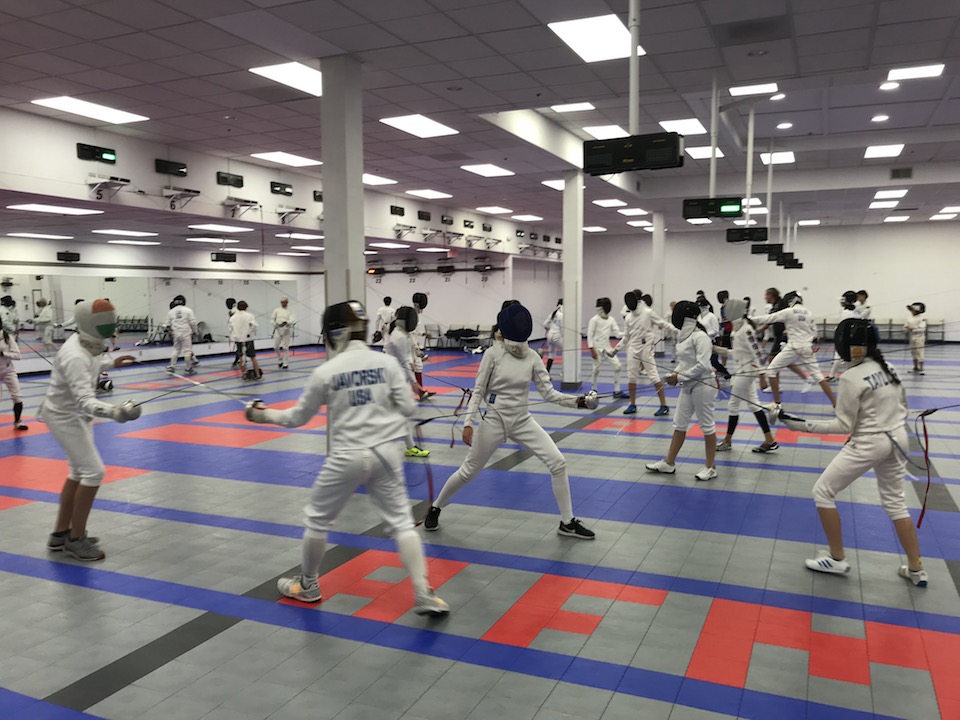 Why do Experienced Epee Fencers Sometimes Lose to Beginners? - Academy ...